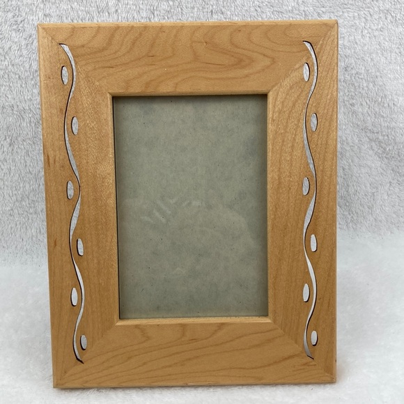 Accents | Mcm Wood With Decorative Cutouts Photo Frame 75 X 6 3 X 5 ...